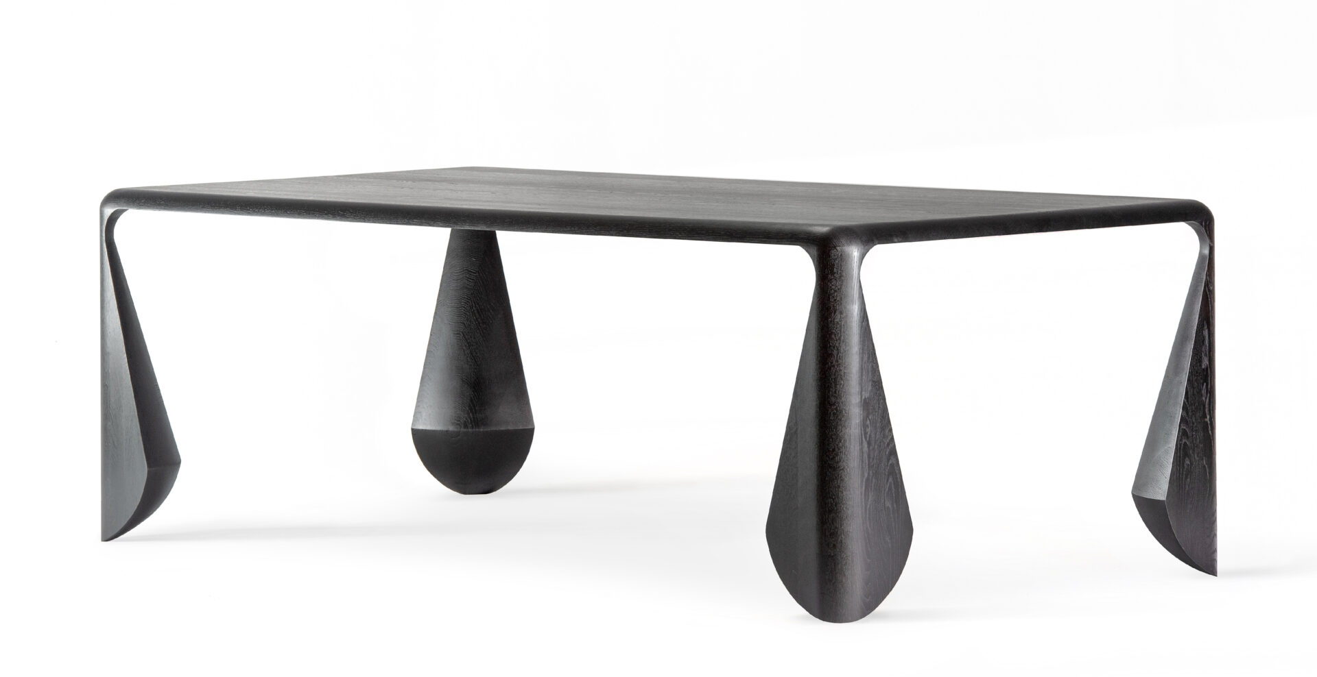 Mantis Dining Table – Mozea